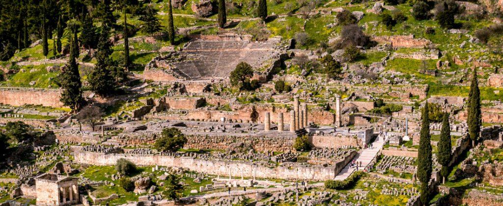 5-Day Tour To Epidaurus Theater, Mycenae, Olympia, Delphi and Meteora.