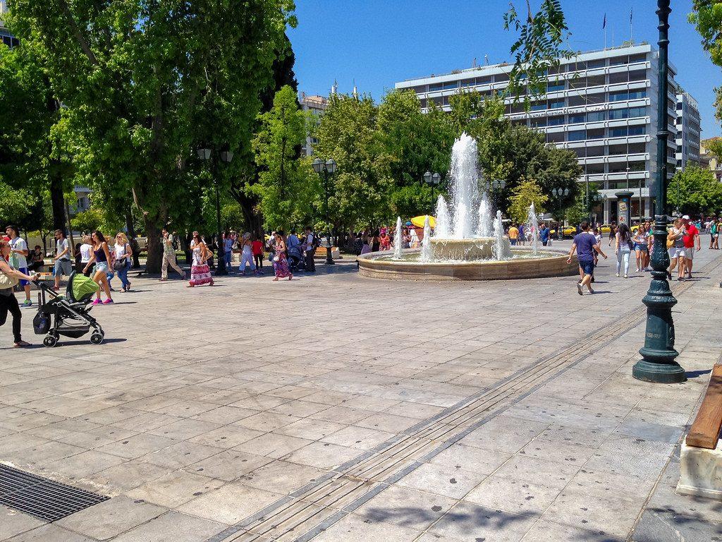 About Syntagma Square in Athens City - hopin.gr